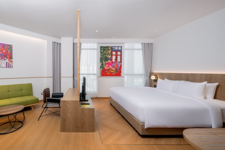 Lub d Bangkok Chinatown | Social hotel & hostel 2025