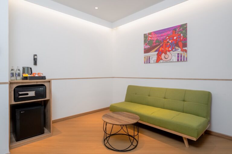 Lub d Bangkok Chinatown | Social hotel & hostel 2025