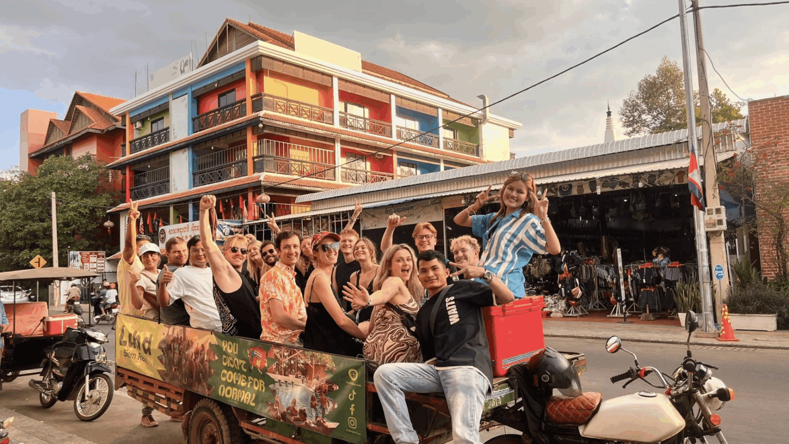How to Find the Best Hostel Deals: 5 Budget Travel Tips Backpackers ...